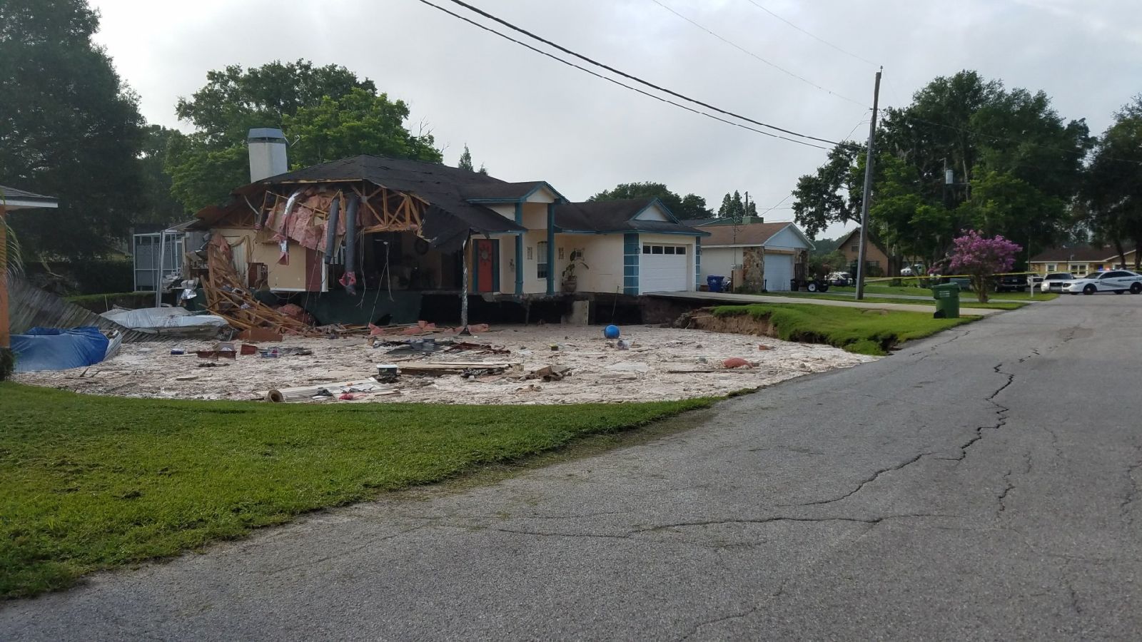 W miejscowości Lank O’Lakes na Florydzie o godz. 7.30 czasu ...